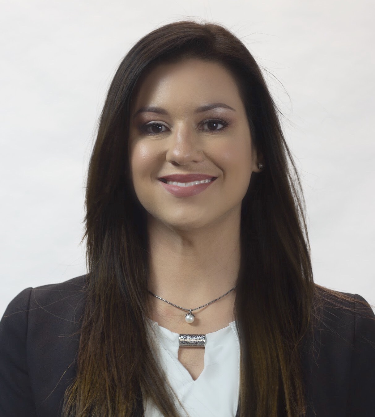 Gabriela J. Trabal, MD – Refractive Surgery Alliance Society